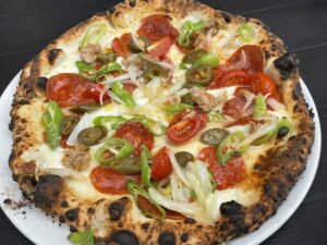 PIZZERIA LEON - PIZZERIA LEON ＆ CHELSEA